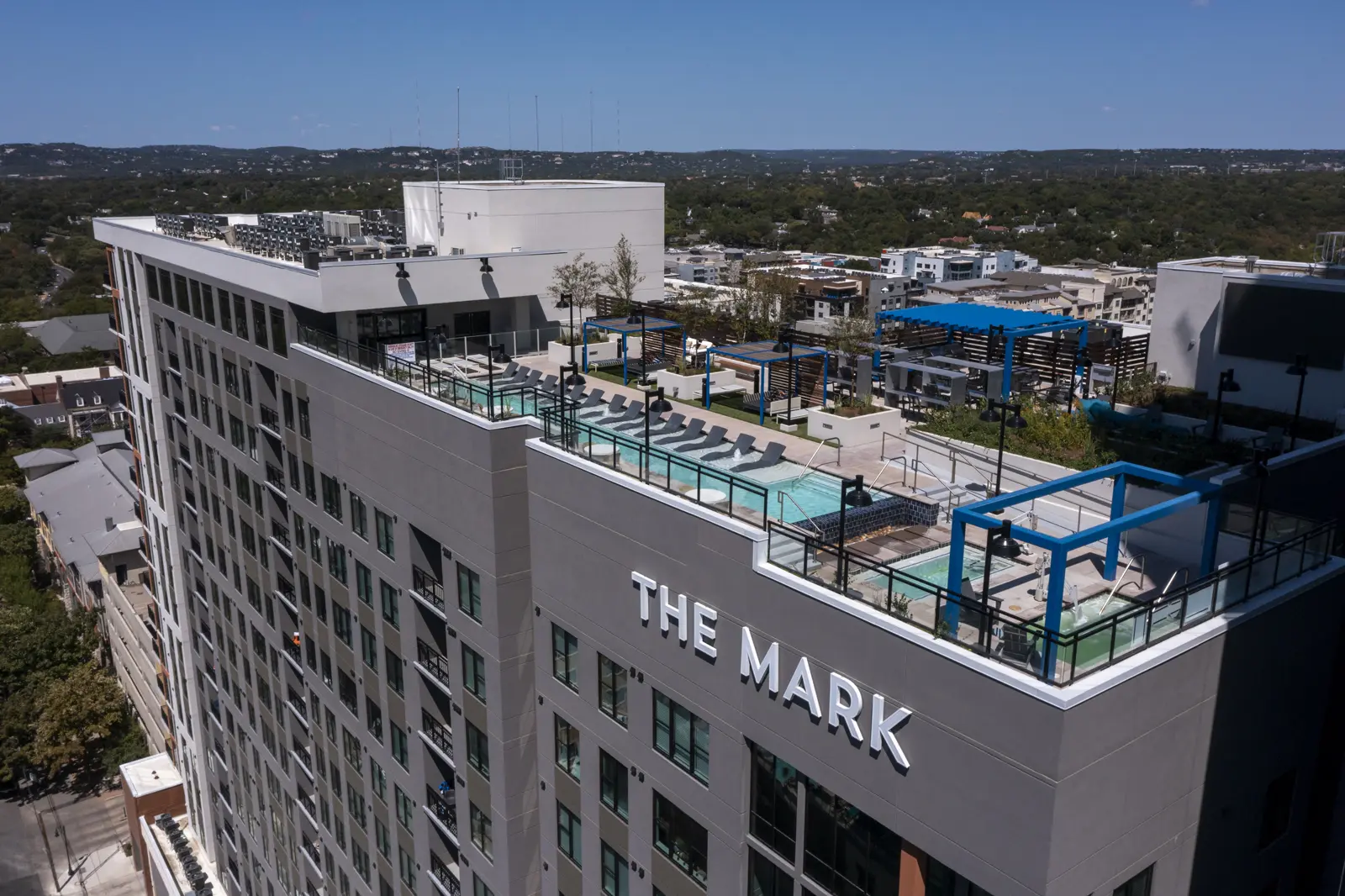 Rambler v. The Mark: Which Student Apartment is Right for Me? (Updated for 2025)